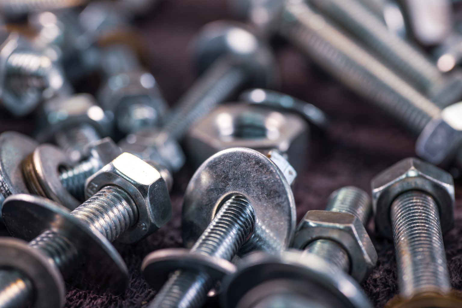 Jakie są oznaczenia śrub? | Magazyn Produkcja